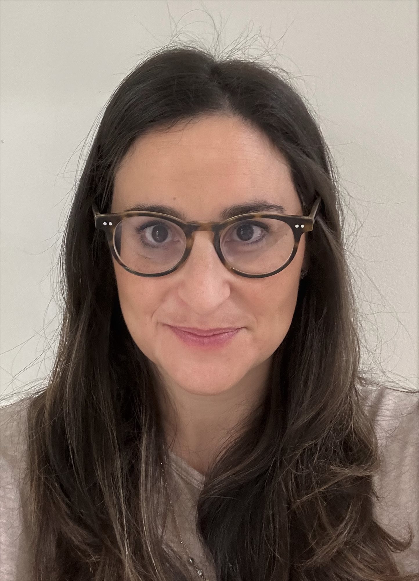 Dr Dori Rakusin | Psychiatrist